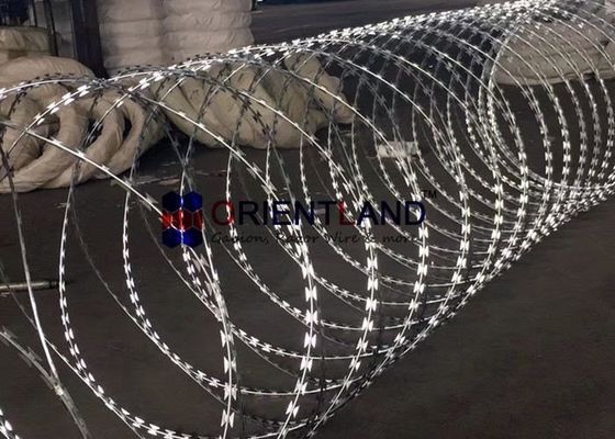 Stainless Steel Concertina Coil Fencing Security Barbed Wire 54-56loops