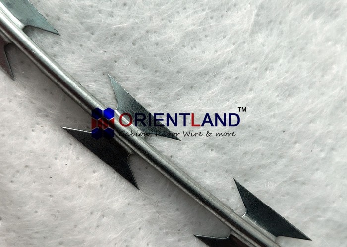 Airport Militaty Bto-30 Security Galvanised Razor Wire 54-56 Loops